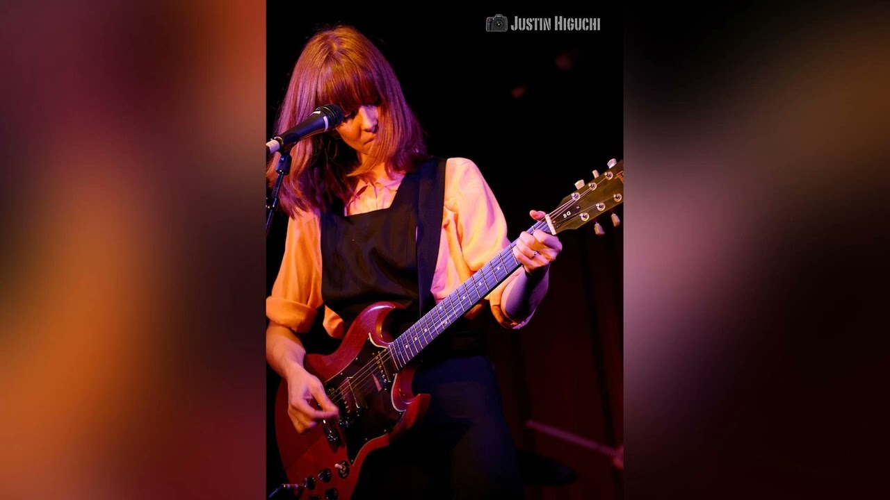 Lara Meyerratken Biography