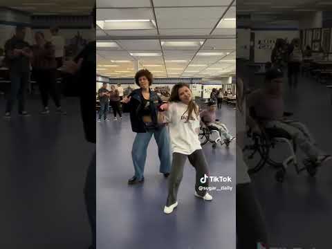 Amalia (from Sacramento, California) with new friend danced again to SB19's GENTO!π