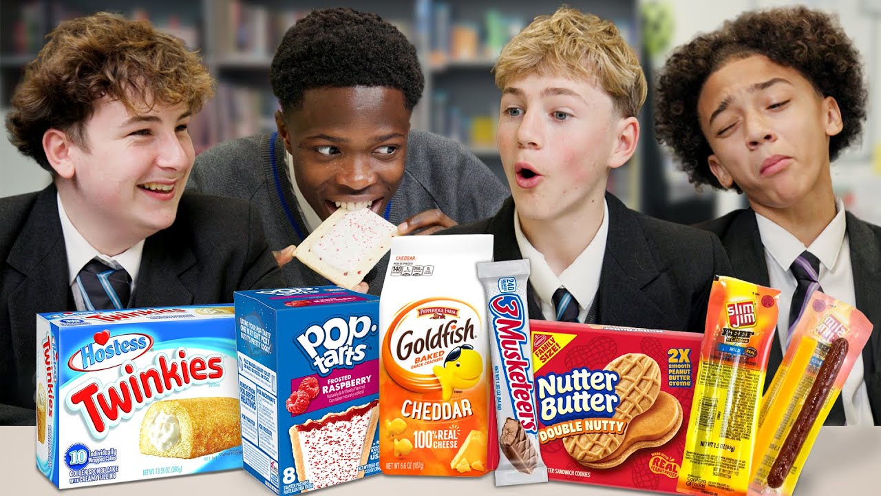 British Highschoolers try American Snacks!