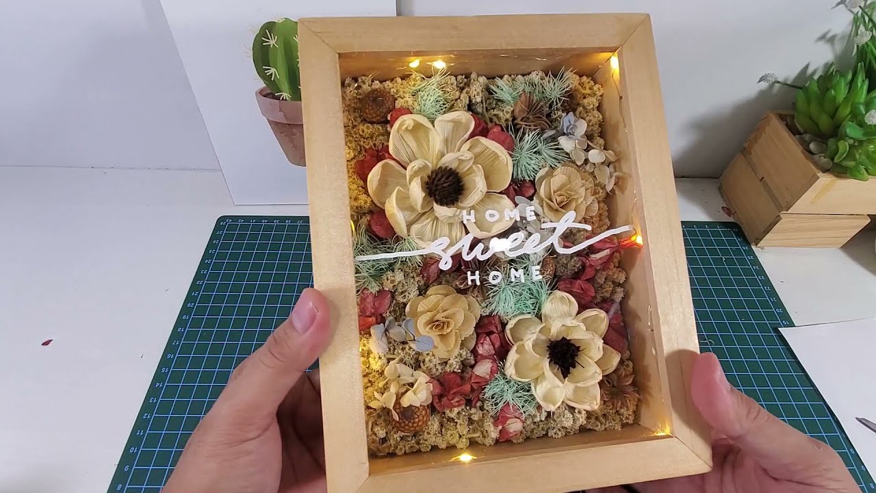 DIY Dried Flowers in 3D Frame