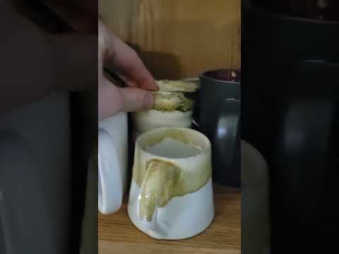the mug decides the beverage