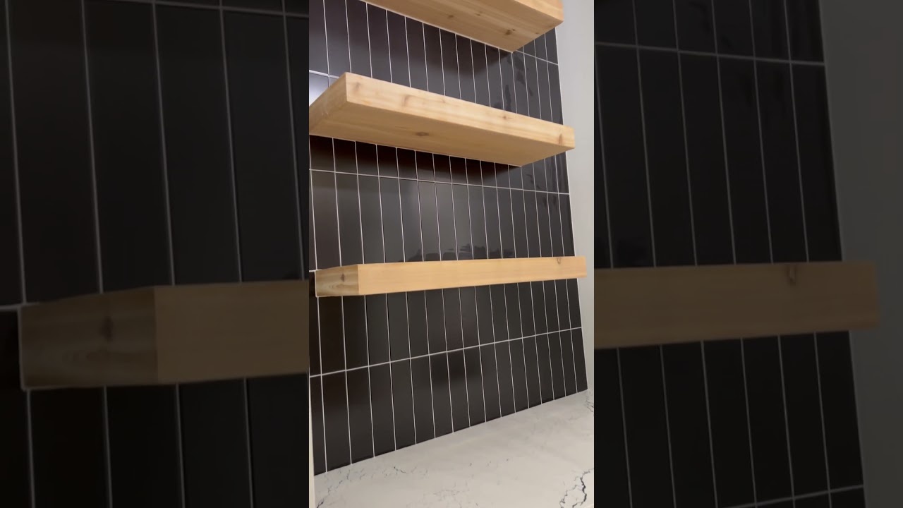 Bar backsplash #porcelaintile