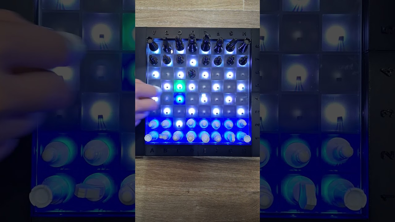 EnPassant: https://thedinb.github.io/smart-chessboard-upload/