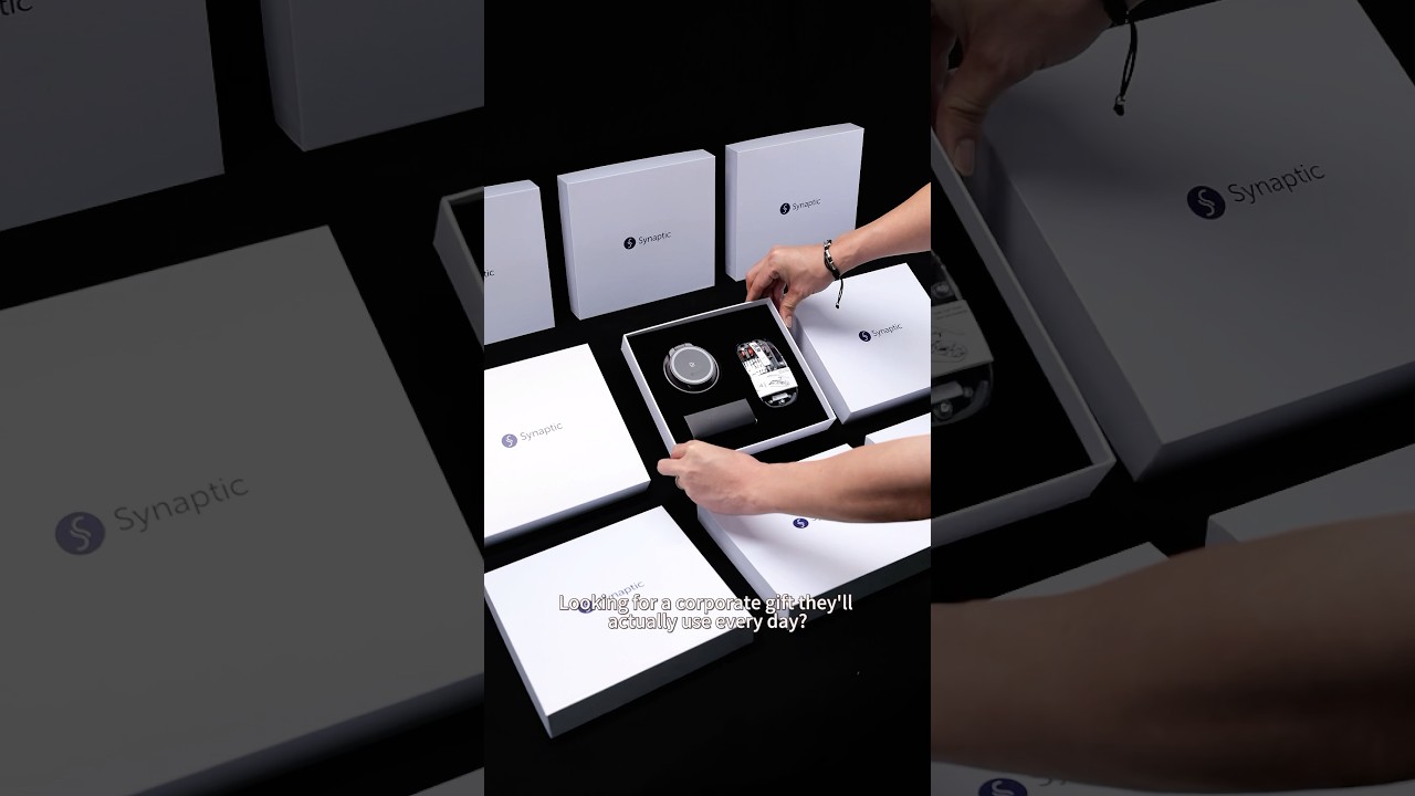 The Ultimate Corporate Gift Box for Clients & Employees | Tech Gift Ideas #businessgiftideas