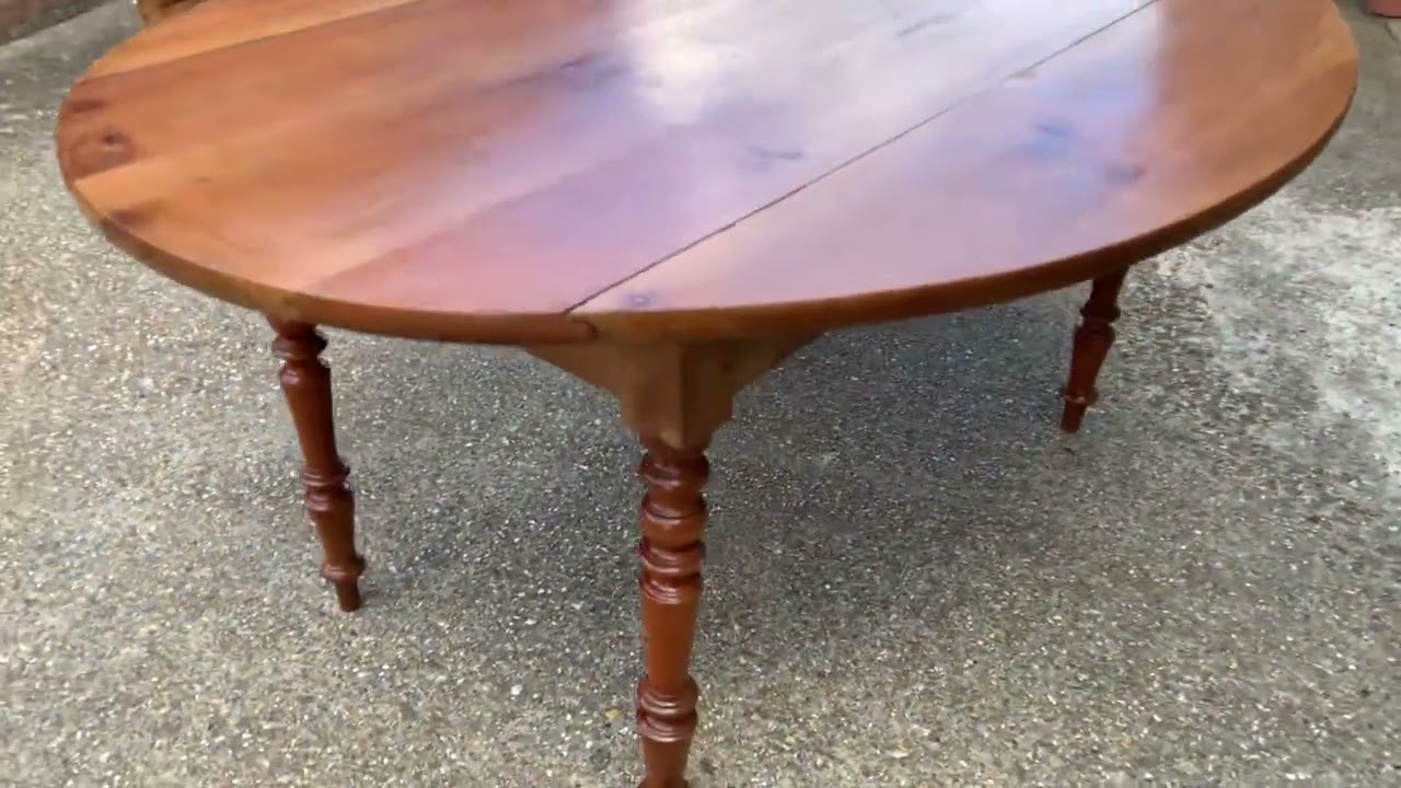 Antique Cherry Oval Drop Leaf Dining Table