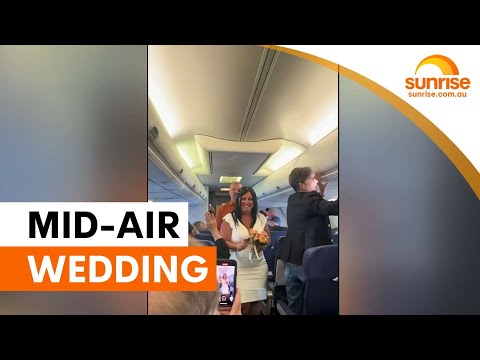 Couple Gets Married On Southwest Flight - 99.7 DJX