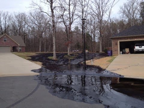 Exxon Controlling All Aspects Of Tar Sands Oil Spill In Mayflower, Arkansas- Steve Horn Explains