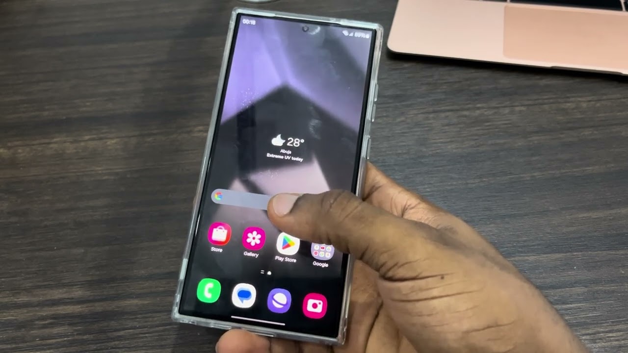 How to Stop Samsung Phone from Changing to Dark Mode Automatically