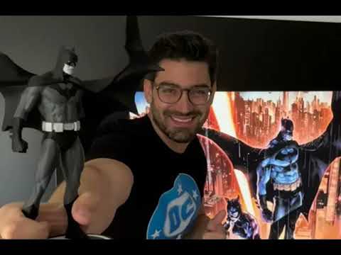 DC Changes Batman Logo Again Sparks Fans' Confusion