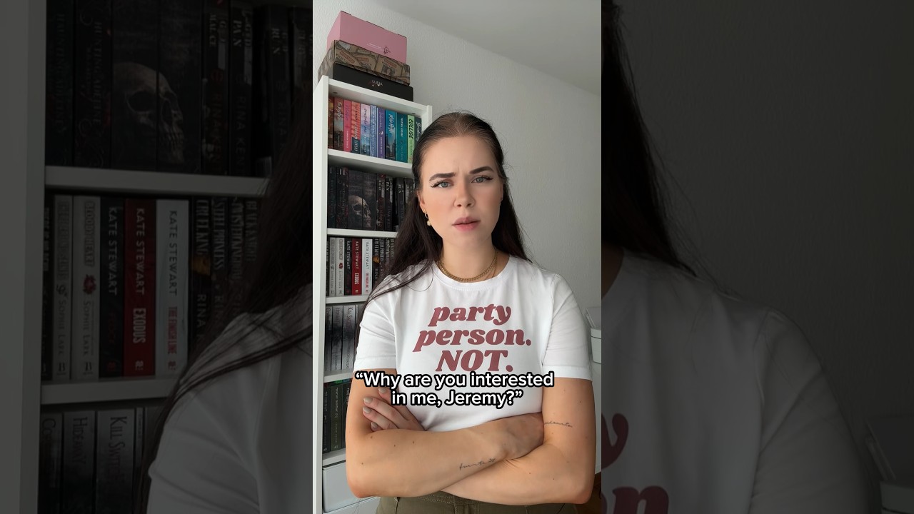 One of the best stalker romances♥️ #booktube #darkromancebooks #darkromance #godofwrath #books