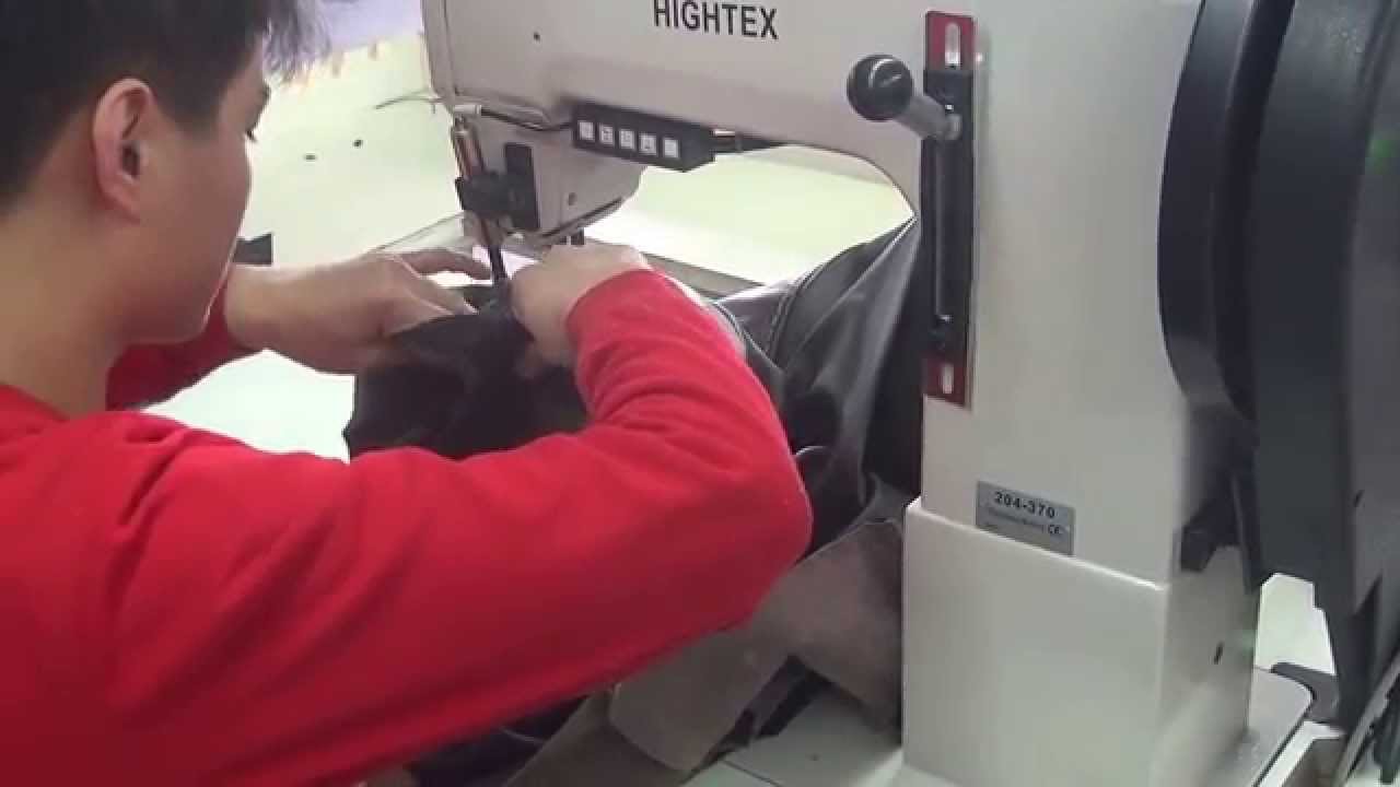 Extra heavy duty post- bed upholstery sewing machine for topstitching leather sofas