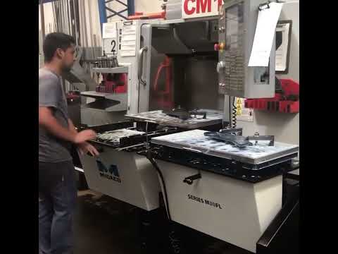 MIDACO Manual Pallet Changer on Haas VMC