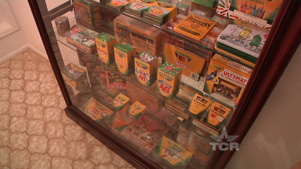 Crayola Collector (Texas Country Reporter)
