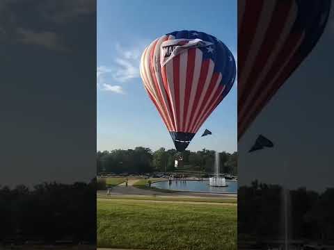 HOT AIR BALLOON CRASHES! 😮