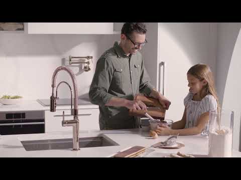 Ruvati Veniso Workstation Kitchen Sink with Slope Bottom and Offset Drain