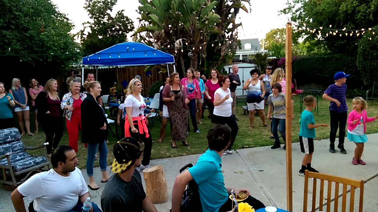 Brocks grad party flashmob
