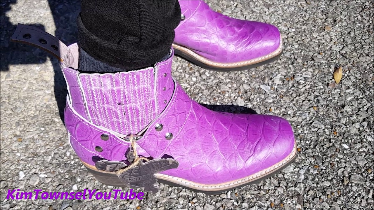Color-Changing Boots! | Whiskey Mood Ring | Freebird Boots | by Kim Townsel