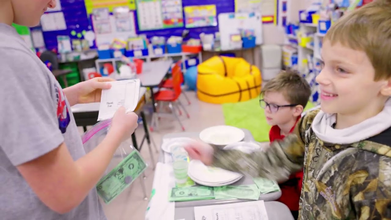 Walnut Grove Second Graders Become Restaurant Owners
