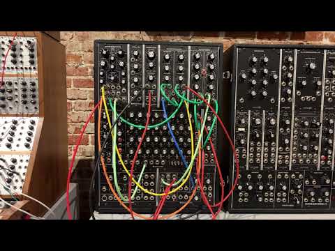 Moon Modular CSS: Compact Sequencing Synthesizer System [Moog | Reverb