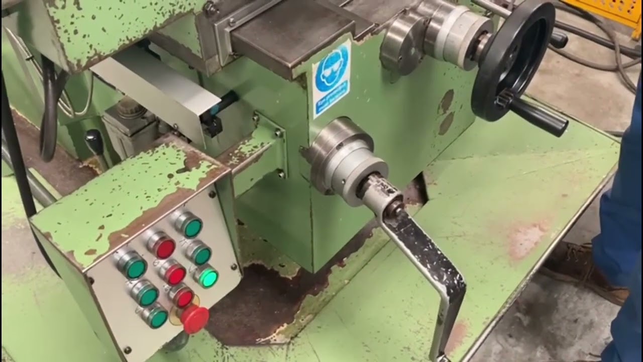 CME FU2CM RAM TYPE MILLING MACHINE