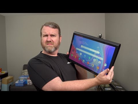 ENORMOUS 17" Android Tablet! Samsung Galaxy View2 Unboxing and Hands On