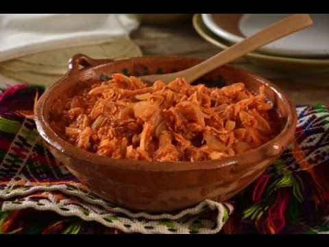 Tinga de Pollo con Chipotle