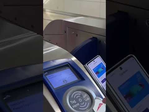 RTA and Samsung are trialling digital nol cards at Dubai metro stations #dubai #dubaimetro #nolcard