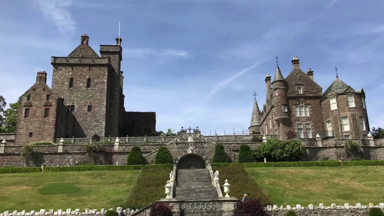 Ancient castles tours from Edinburgh , Scotland | VisitScotland