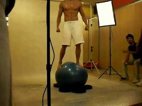 Hunk of the Day: Yummy Jake Cuenca at Gold Gym’s Photoshoot – Byxbuzz