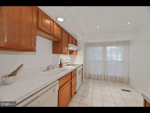 2500 S Walter Reed Drive ##B Arlington, VA 22206 - Townhouse - Real Estate - For Sale