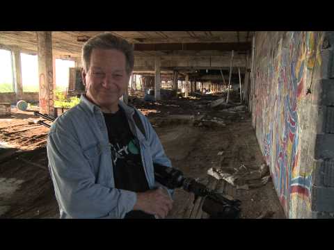 Bruce Giffin & Alan Hill's Detroit Packard Plant Dogs - from American Strays Uncut