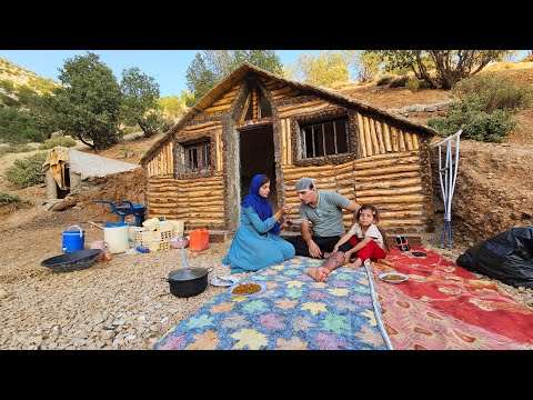 Nomadic Mother Cooks & Builds While Caring for Her Injured Husband