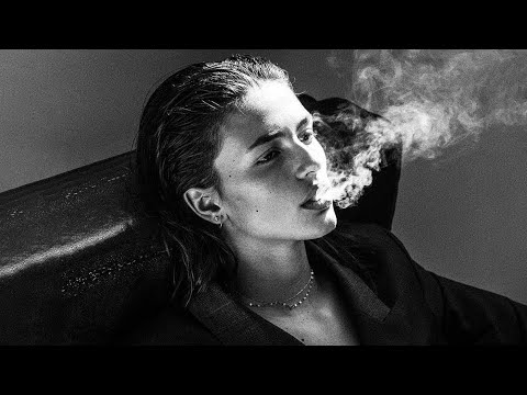 Allena - Appelle Moi Demeter Remix - Queen deep black