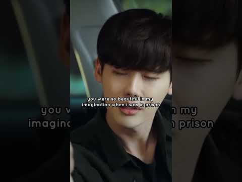 but it doesn't look like🤣🤣#leejongsuk #hanhyojoo #wtwoworlds #fyp #viral #kdrama