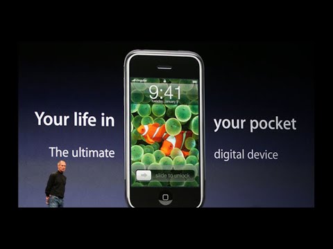 Steve Jobs demonstrating 'slide to unlock' | iPhone 1 launch 2007 | #shorts