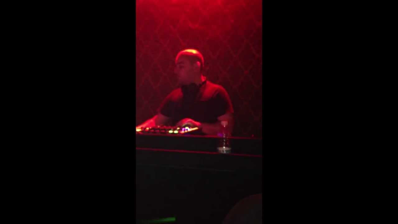 Ricardo Garduno playing Fixeer - Plexus (Ricardo Garduno Remix) @ Sudaka Club México.