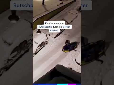 Was willst du machen, wenn der ÖV stillsteht? 🚣♂️ #20min #schnee #bern #gummiboot #aareböötle