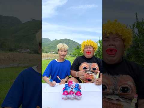 Fun Fun TV : Lick candy 🍭 not lipstick💄 Fun challenge 😜😂