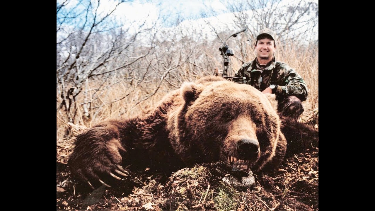 WORLD RECORD BROWN BEAR With A Bow!  Bob Fromme | Kodiak Island