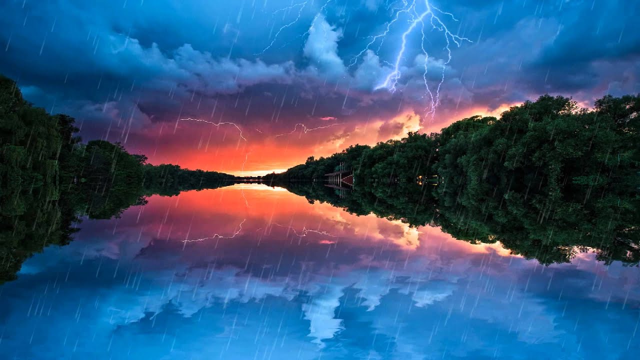 ThunderStorm Animated Wallpaper http://www.desktopanimated.com