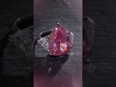 This natural pink diamond sold at Christie's for $28.8M | #diamonds #pinkdiamonds #diamondring