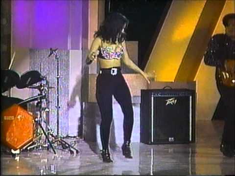 Selena Y Los Dinos – La Carcacha – Selena Queen of Tejano