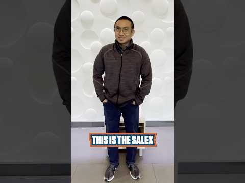 Rafael's in the hot seat for our This or That series – Axis Lighting edition! 🔥