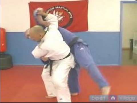 Advanced Judo Techniques : How to do a Directional Throw & Fake Out in Judo