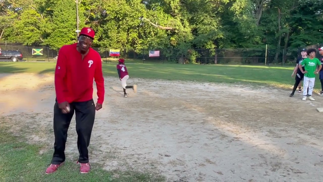 Philadelphia’s great baseball hero Roger Gordon