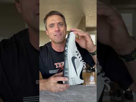 1 Minute with Nike's Air Max 2013! #nike #airmax #comfortableshoes