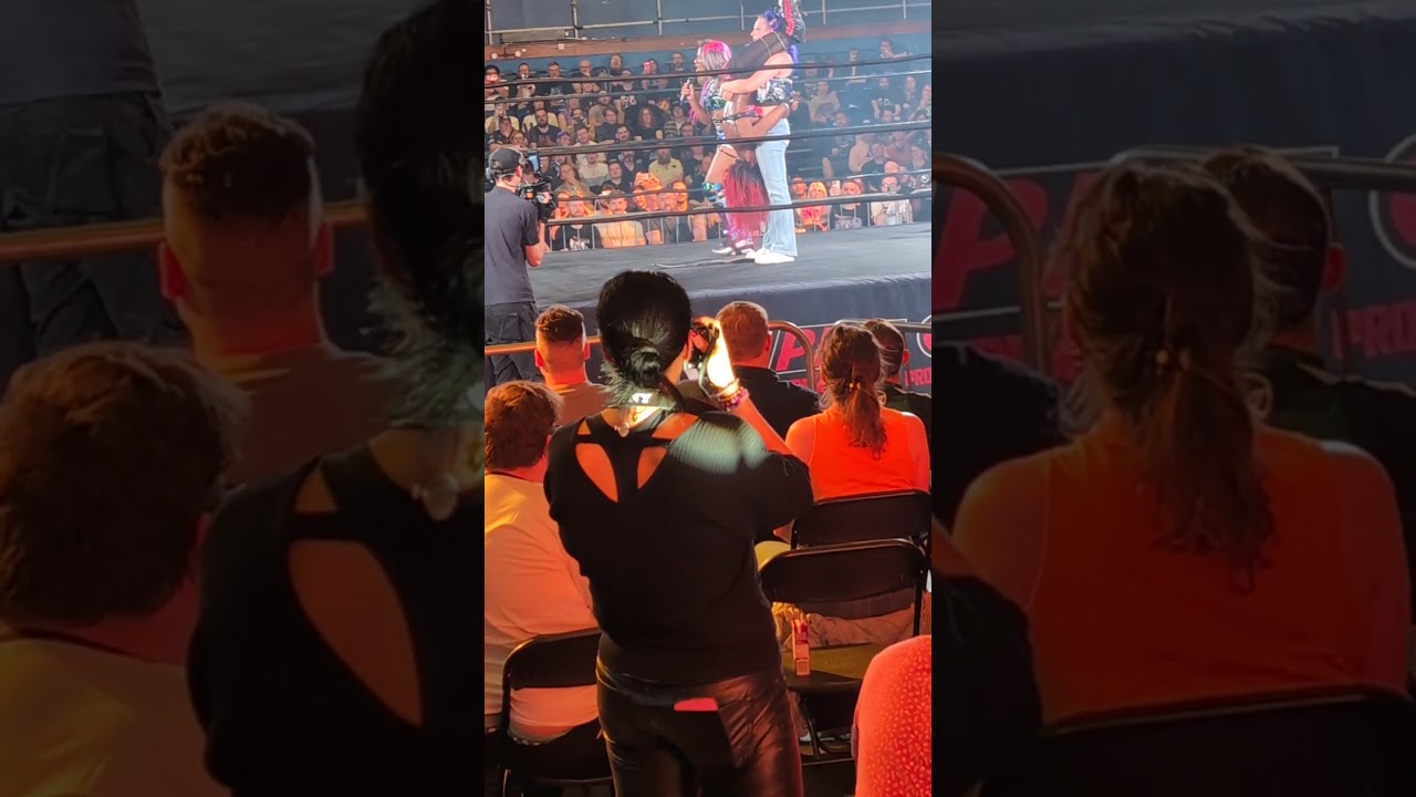 Billie Starkz with a spine-jarring Tombstone Piledriver to Mercedez Blaze 🤕
