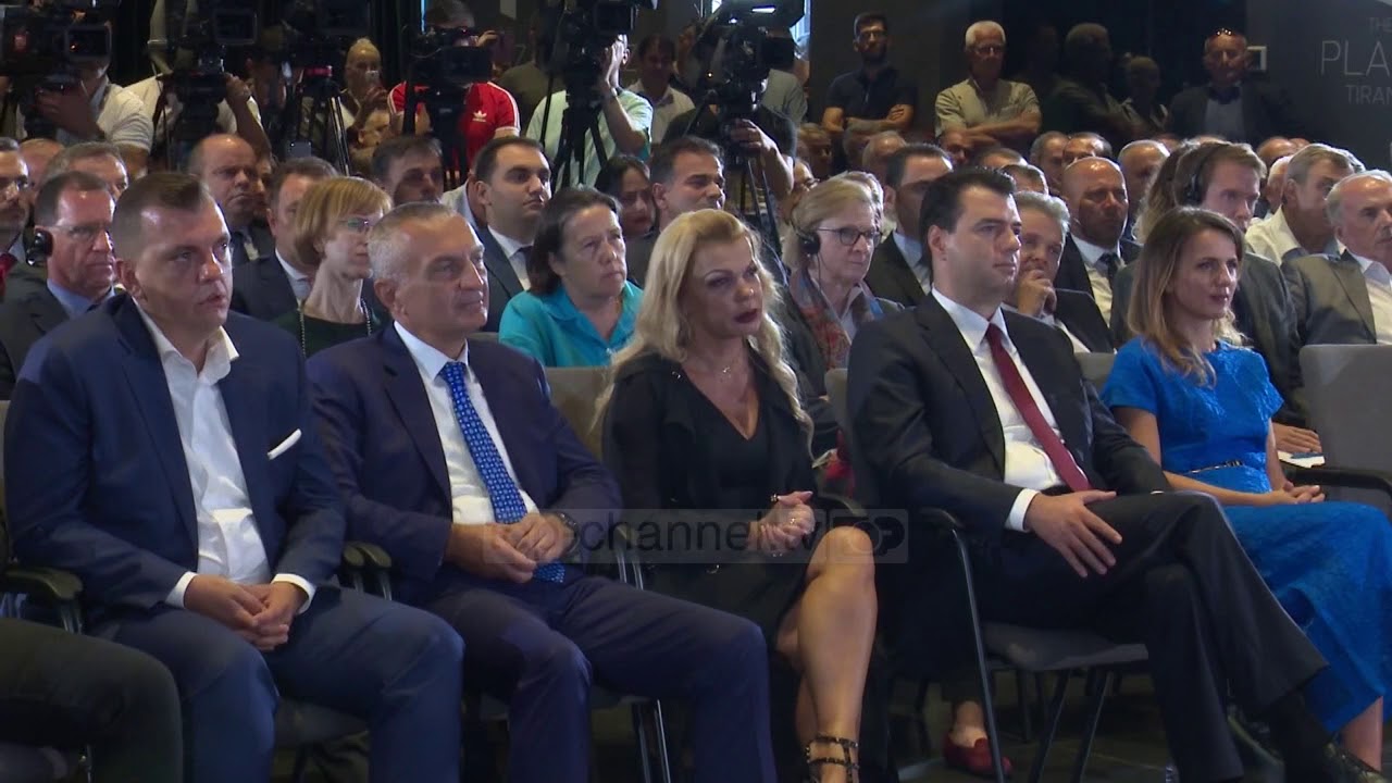 Përkujtohet Azem Hajdari. Ceremoni për 20-vjetorin e vdekjes në Tiranë ...