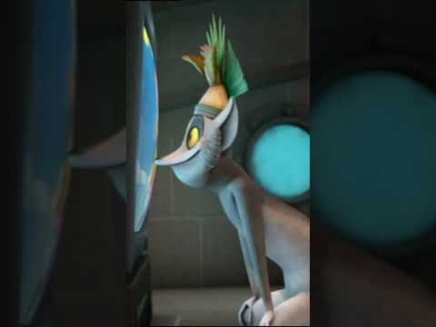 king julien watching "your name" for the first time #shorts