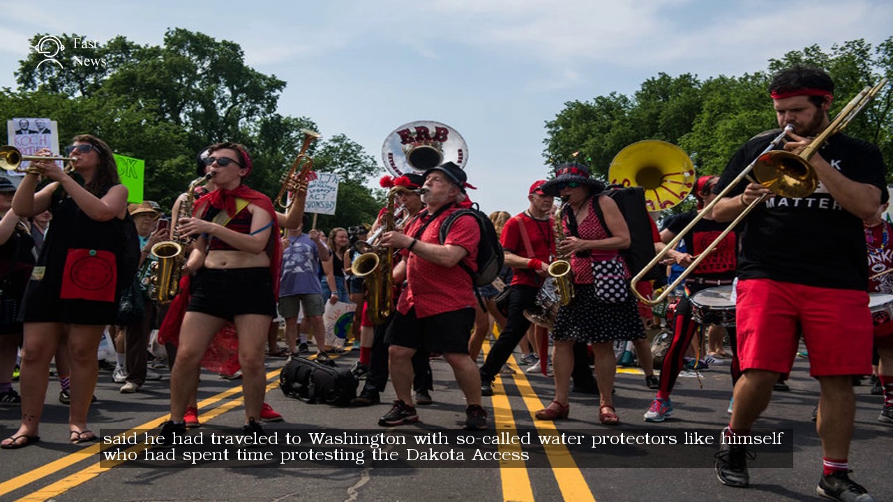 Climate March Draws Thousands of Protesters Alarmed by Trump’s Environmental Agenda